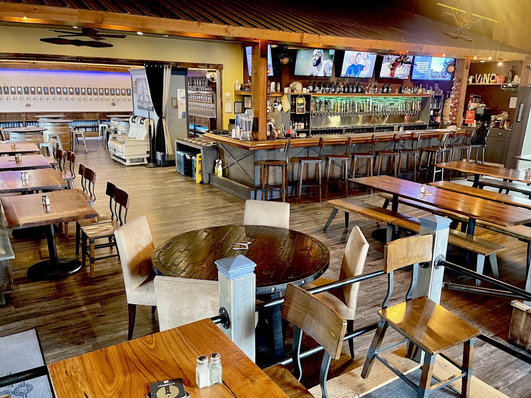 Brewport Tap House & Kitchen - Experience our self-pour craft beers ...